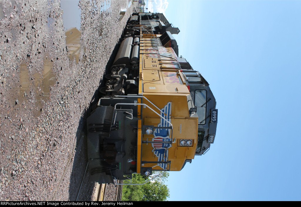 NS 8921 & UP 8995 (3)